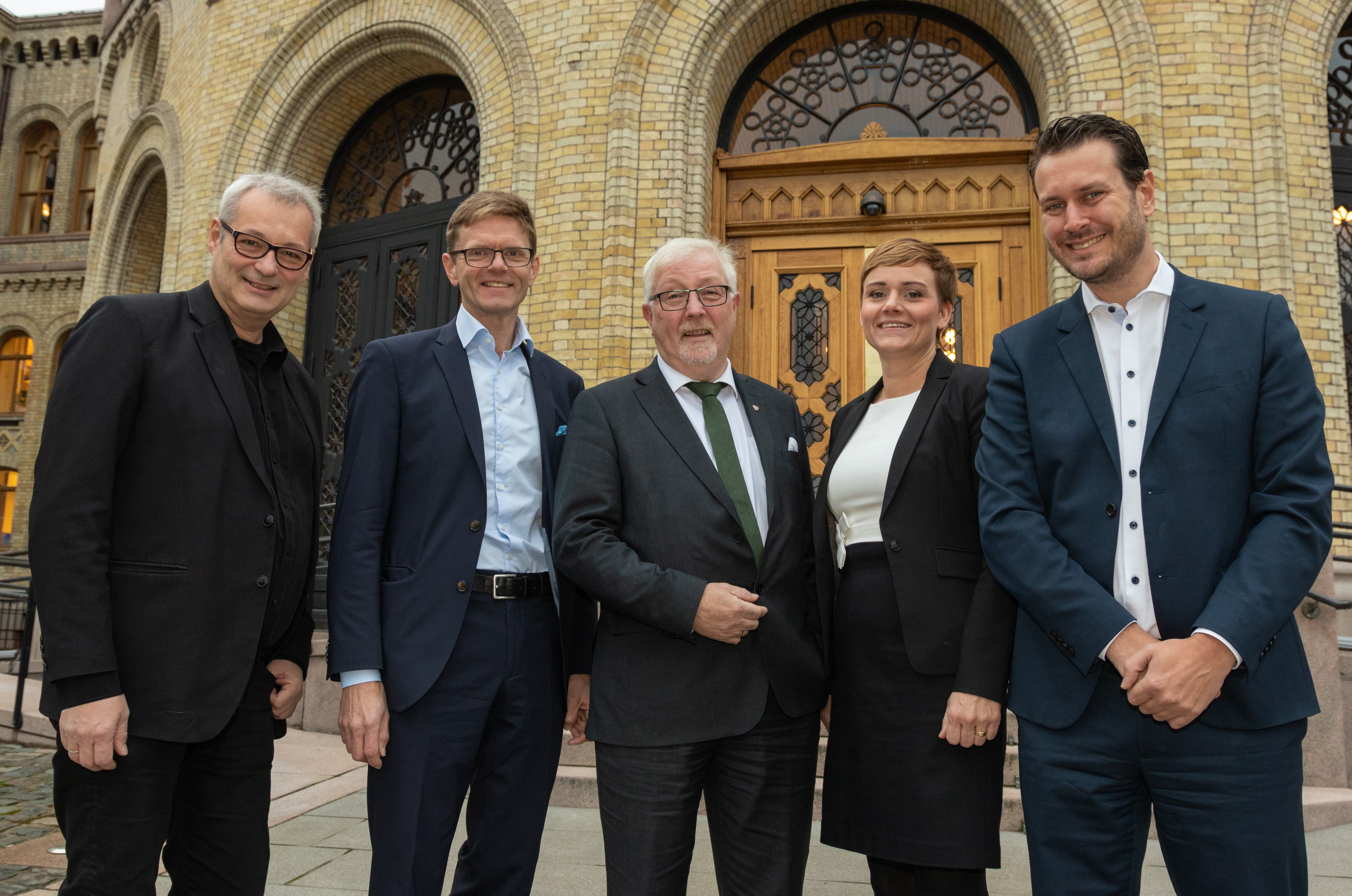 HELT MED styrkes i statsbudsjettet for 2020 - Stiftelsen SOR